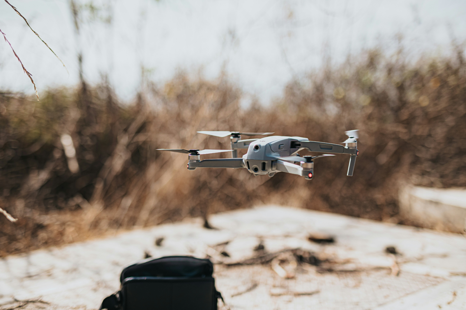 Menjelajahi Teknologi UAV: Inovasi dan Aplikasi di Berbagai Sektor